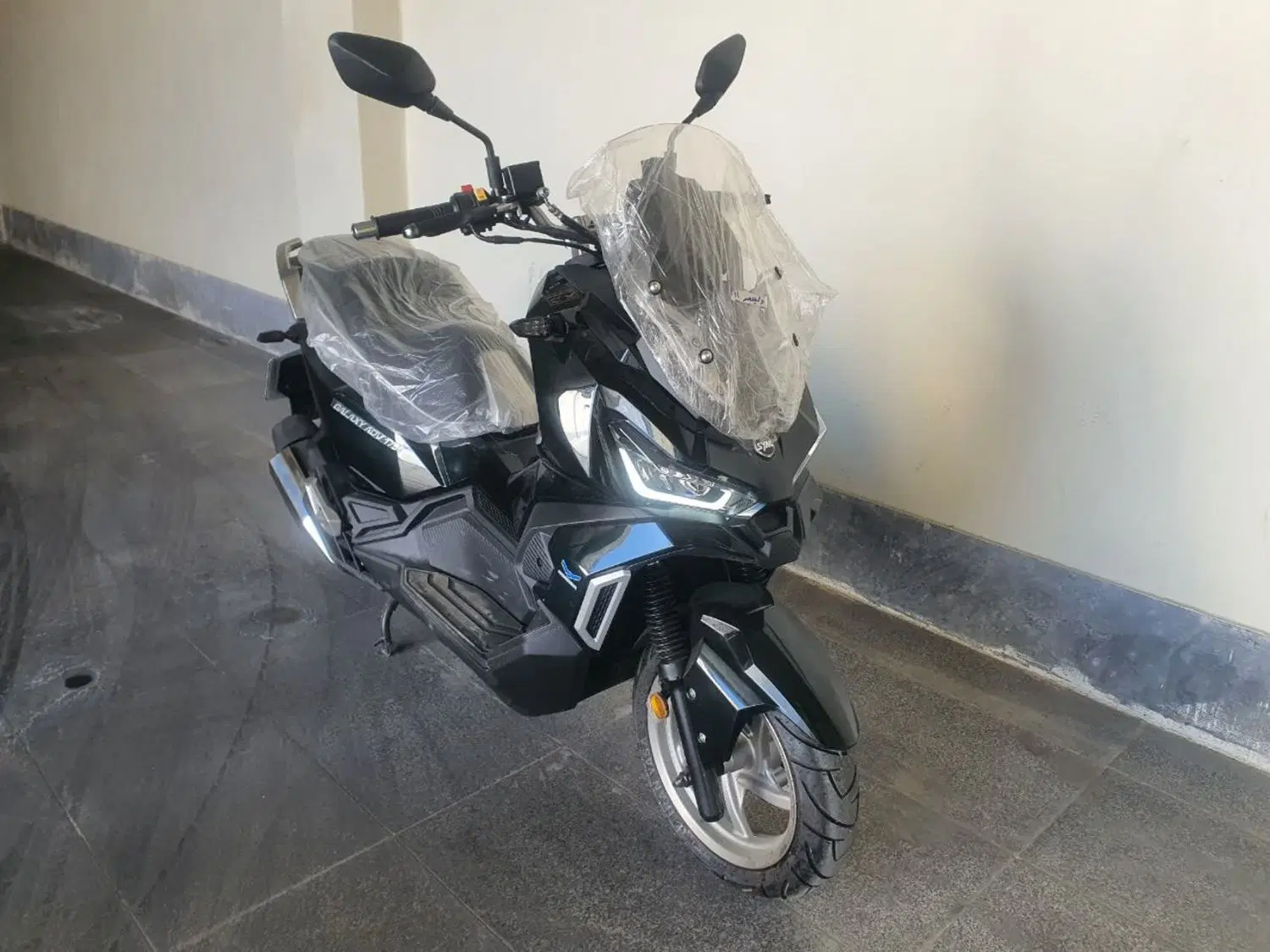 هاسکی صفر کیلومتر گلکسی adv 175 SYM ۱۴۰۳ در تهران - ۱۰ خرداد ۱۴۰۵